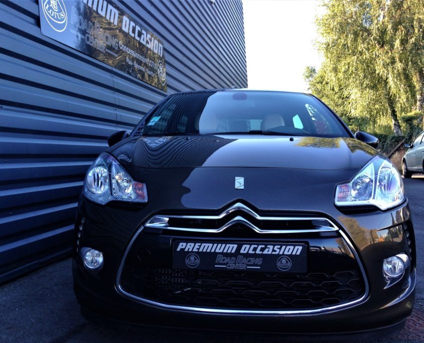 CITROEN DS3 Ultra Prestige 1,6l Essence 156ch BVM6 2013