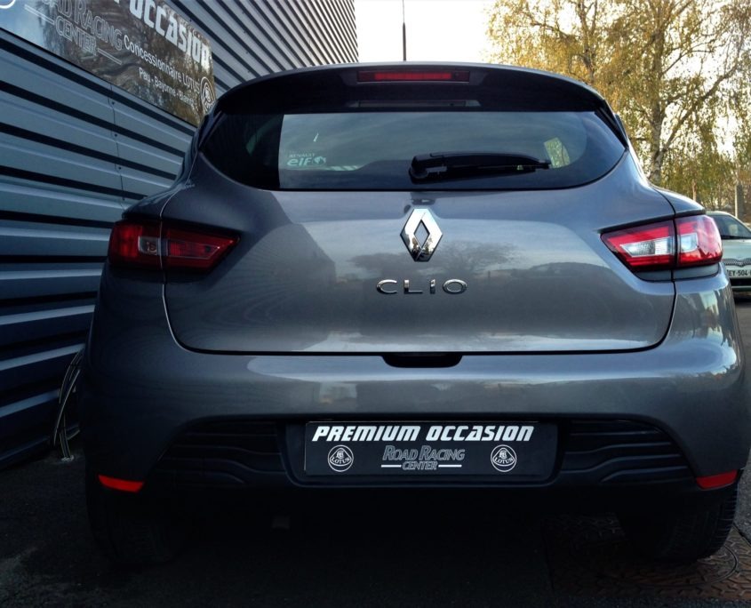 RENAULT Clio Life 75ch Essence 2015