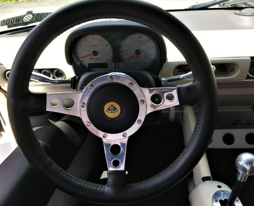 LOTUS Exige S1 Old English White