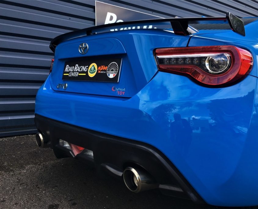 TOYOTA GT86 Racing Blue Edition
